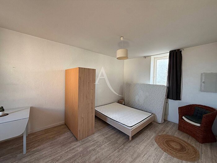 Appartement à louer - Pentagone, La Roche-sur-Yon - 1 pièce