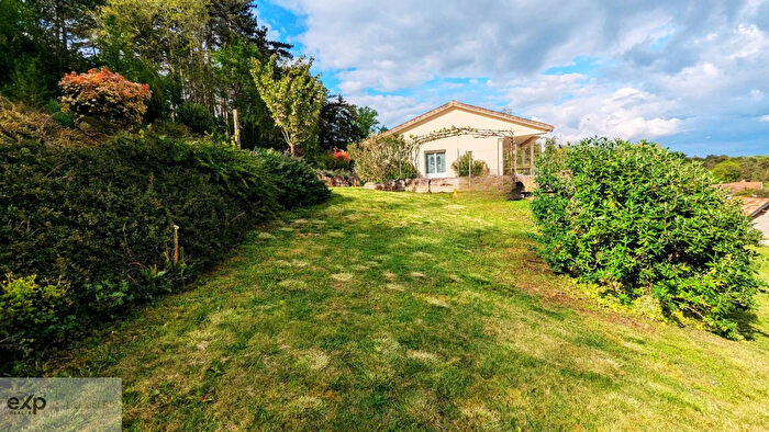 Maison à vendre - Périgueux - 4 pièces - 3 chambres