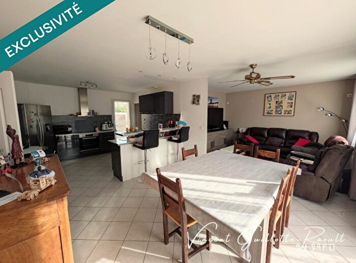 Maison à vendre - Fresnay-en-Retz - 5 pièces - 4 chambres