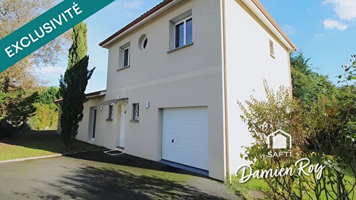 Maison à vendre - Le Pian-Médoc - 6 pièces - 3 chambres