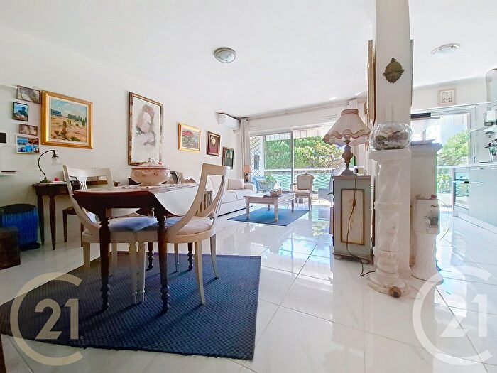 Appartement 2 pièces à vendre - Cannes, Carnot