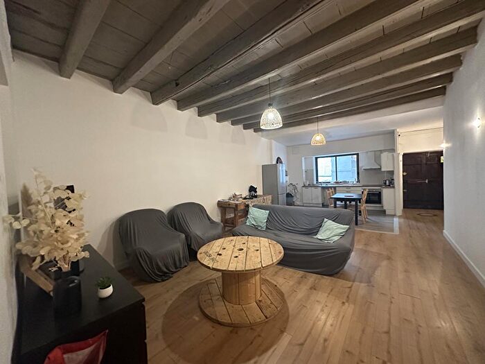 Appartement à louer - Chambéry, Laurier - 3 pièces - 2 chambres