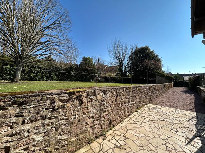 Appartement à louer - Montcenis - 4 pièces - 3 chambres