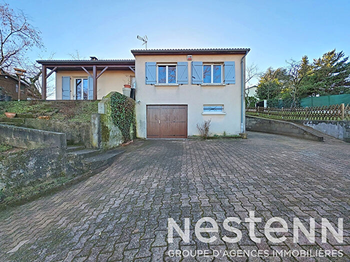 Maison à vendre - Saint-Bonnet-de-Mure - 5 pièces - 3 chambres