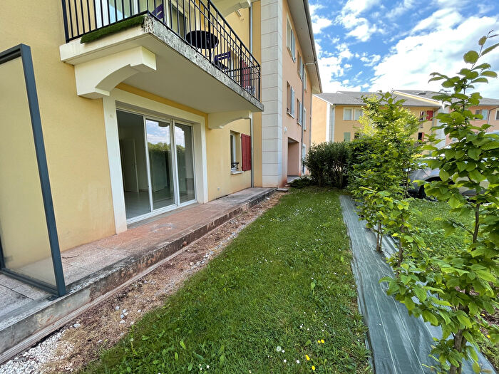 Appartement à louer - Rodez, Bel-Air, Saint-Jean - 2 pièces - 1 chambre