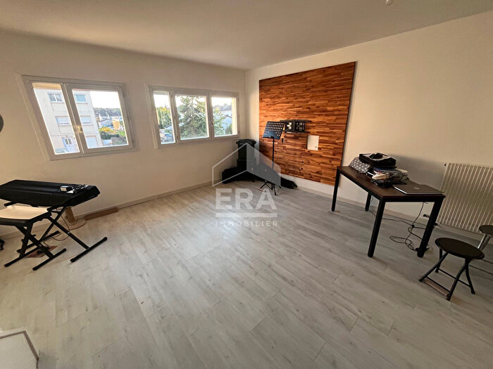 Maison à vendre - Villepreux - 4 pièces - 3 chambres