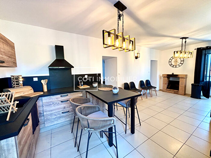 Appartement à louer - Petreto-Bicchisano - 3 pièces - 2 chambres