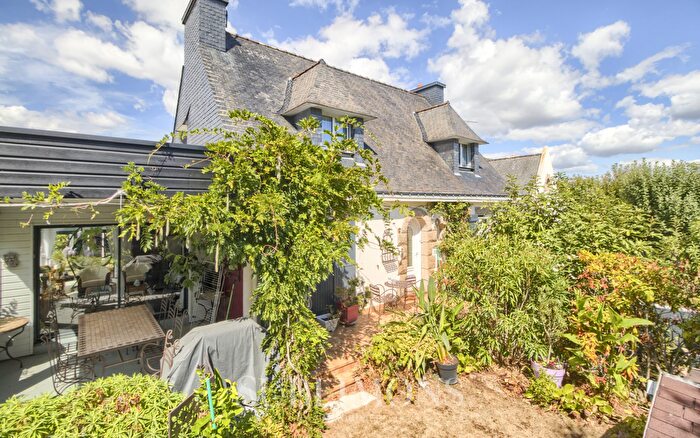 Lanester, Le Bourg - Maison 6 pièces à vendre