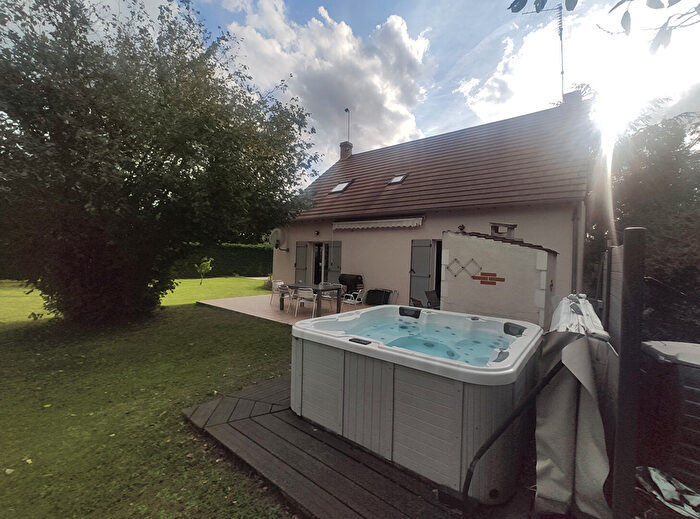 Maisons à vendre et appartements à louer - 1