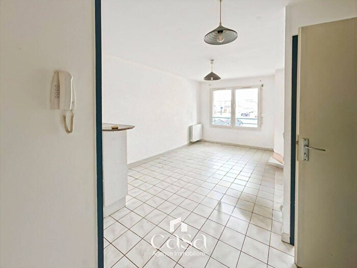 Appartement à louer - La Folie-Couvrechef, Caen - 2 pièces - 1 chambre