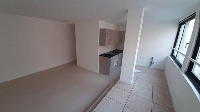 Appartement 1 pièce à louer à Marseille 4ème, Cinq Avenues