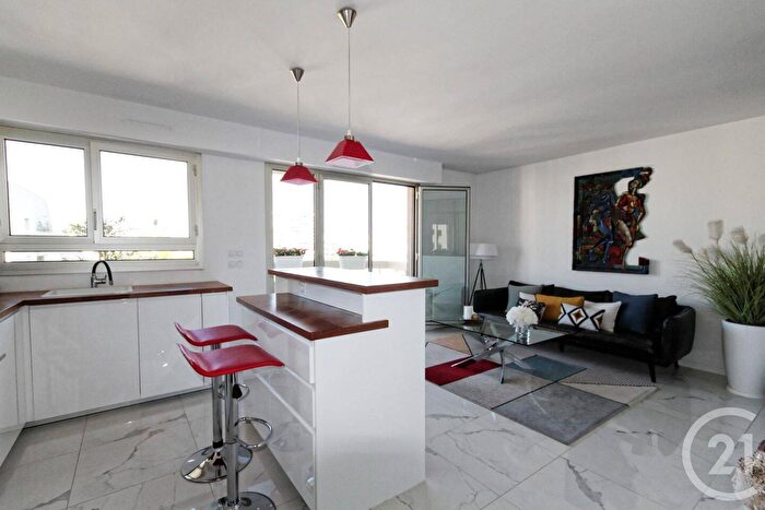 Courbevoie : Appartement 2 pièces à louer