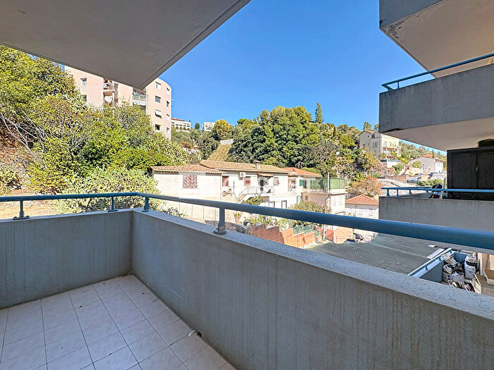 Nice, Madeleine - Appartement 2 pièces à vendre