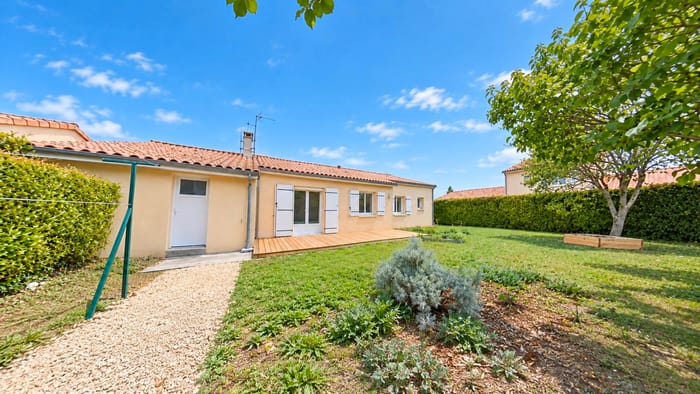 Maison 4 pièces à louer - Neuville-de-Poitou