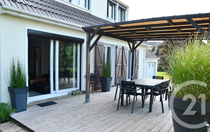 La Neuville-Chant-d'Oisel - Maison 6 pièces à vendre