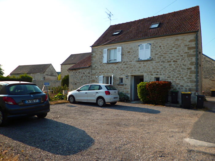 Appartement 2 pièces à louer à Ennery