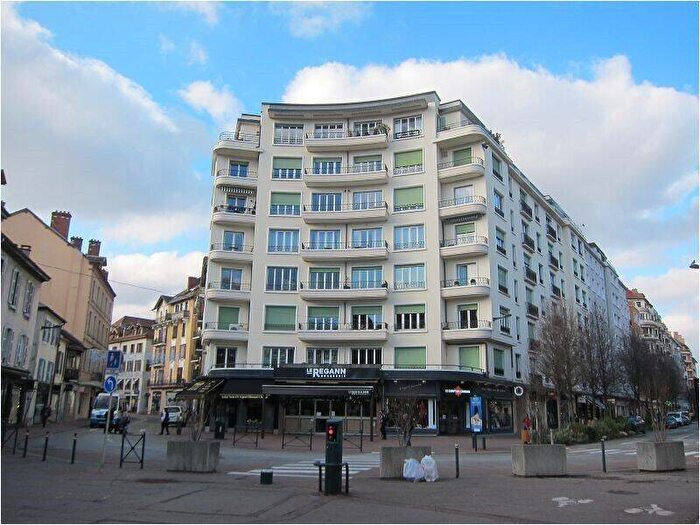 Appartement à louer - Bonlieu, Annecy - 3 pièces - 2 chambres