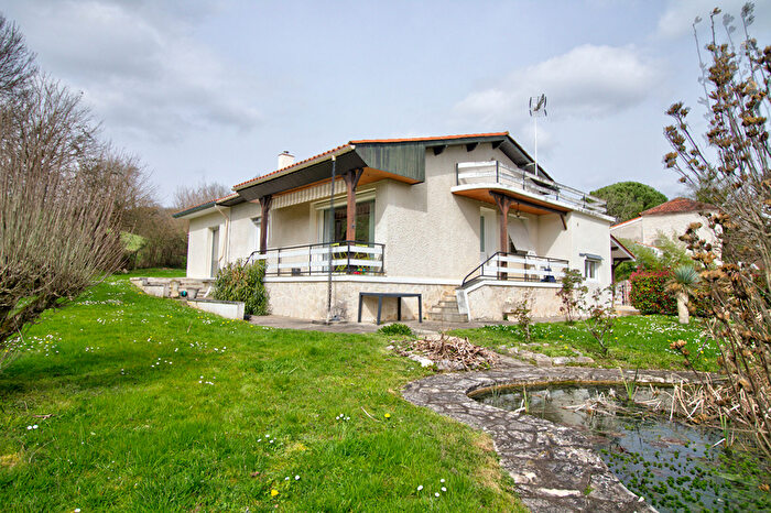 Maison à vendre - Pont-du-Casse - 5 pièces - 4 chambres