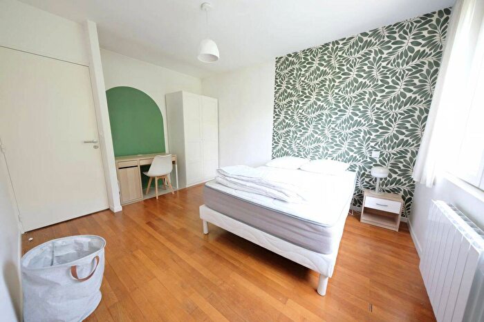 Appartement 1 pièce à Le Bachut, Lyon 8ème arrondissement, à louer
