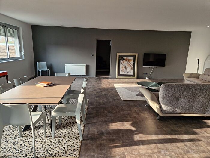 Appartement à vendre - Beaune, Centre-ville - 3 pièces - 2 chambres