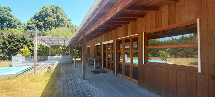 Maison à vendre - Chamadelle - 5 pièces - 4 chambres