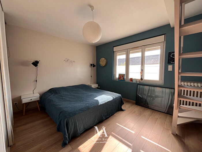 Maison à louer - Angers, Belle, Beille - 5 pièces - 3 chambres