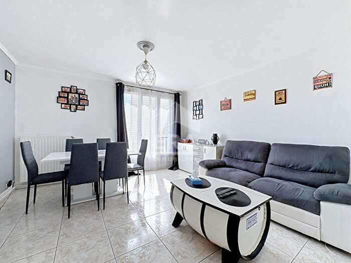 Appartement 3 pièces à vendre - Étampes, Guinette