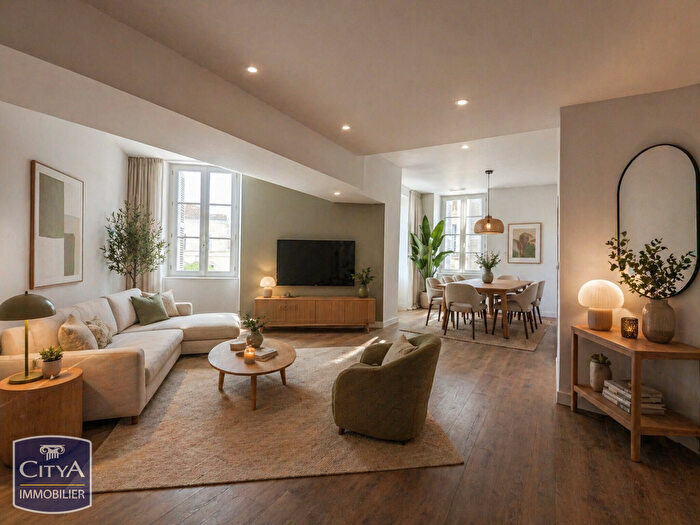Appartement à vendre - Libourne, Centre-ville, Bastide, Gare - 4 pièces - 3 chambres