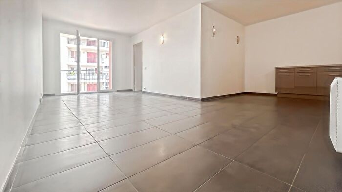 Appartement 2 pièces à Nice, Arenas, à vendre