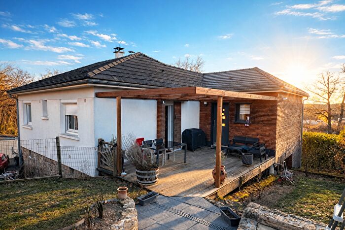 Maison à vendre - Égletons - 6 pièces - 4 chambres