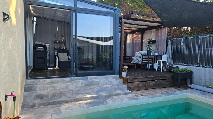 Maison 6 pièces à Nébian, à vendre