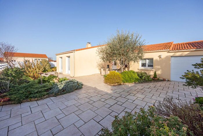 Maison à vendre - Clisson - 7 pièces - 3 chambres