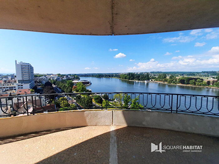Appartement 4 pièces à Vichy, République, à vendre