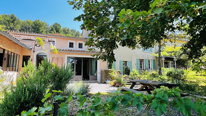 Maison à vendre - Le Beaucet - 11 pièces - 7 chambres