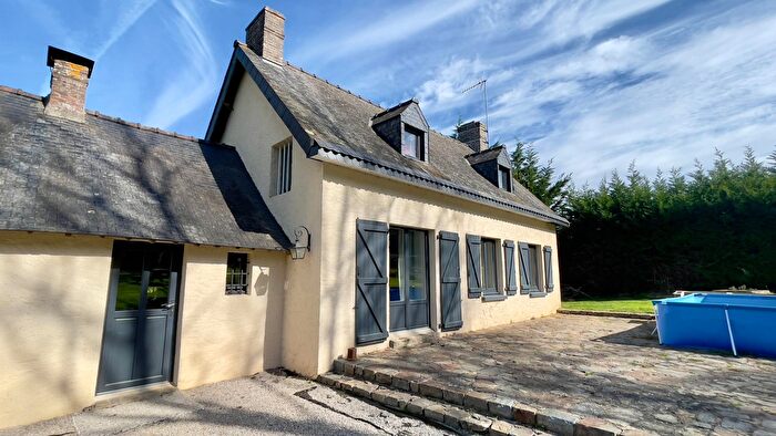 Maison 5 pièces à vendre à Saint-Georges-Buttavent