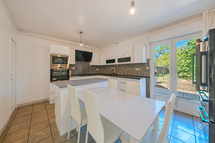 Maison 5 pièces à Chalon-sur-Saône, Les Aubépins, à vendre