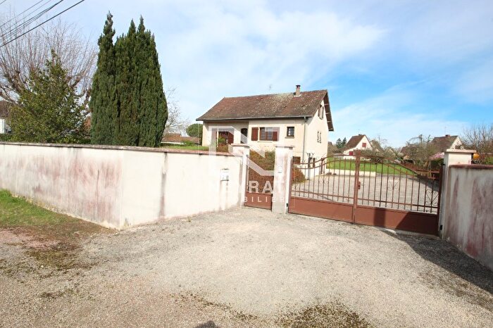 Maison à vendre - Saint-Germain-du-Plain - 6 pièces - 4 chambres