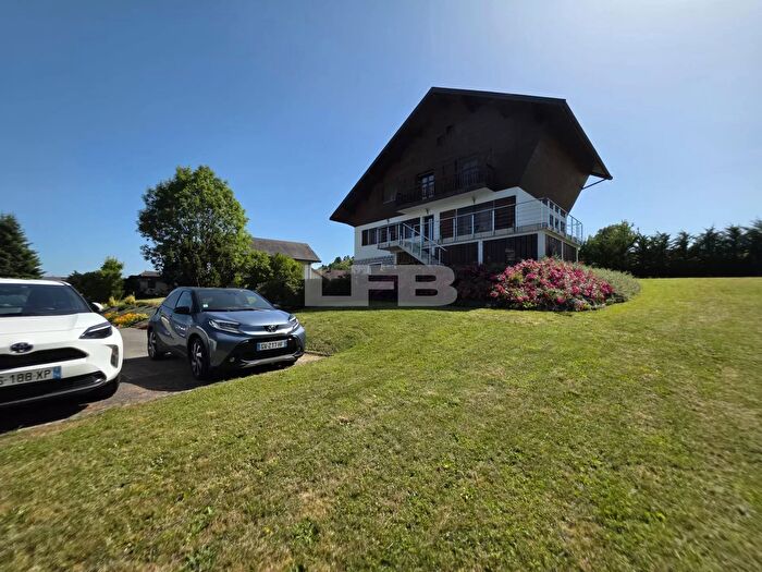 Maison 8 pièces à Annecy, à vendre