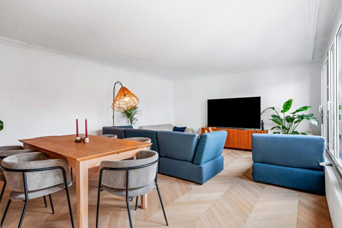 Maison à vendre - Rouen, Gare - 7 pièces - 5 chambres