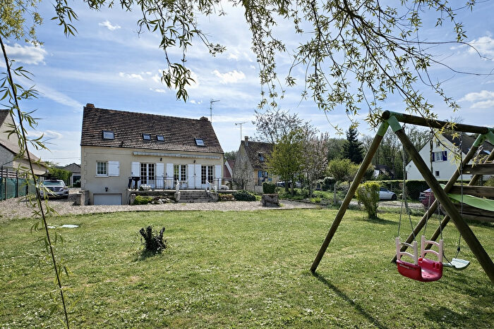 Maison à vendre - Senlis - 6 pièces - 4 chambres