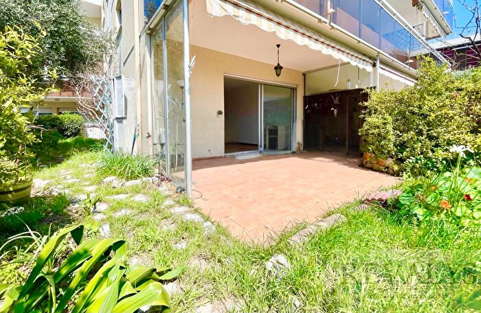 Saint-Laurent-du-Var, Bord de Mer, Port de Plaisance - Appartement 2 pièces à vendre