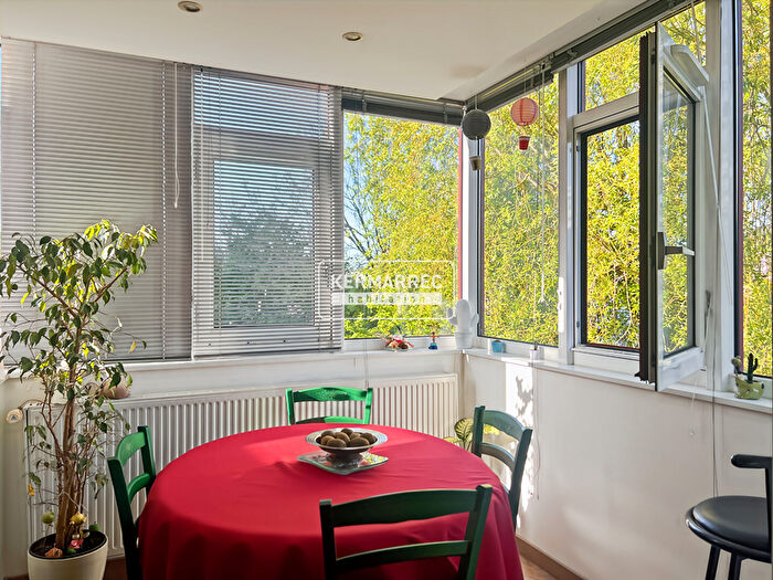 Appartement à vendre - Quartiers Ouest, Bourg lEvesque - 4 pièces - 3 chambres