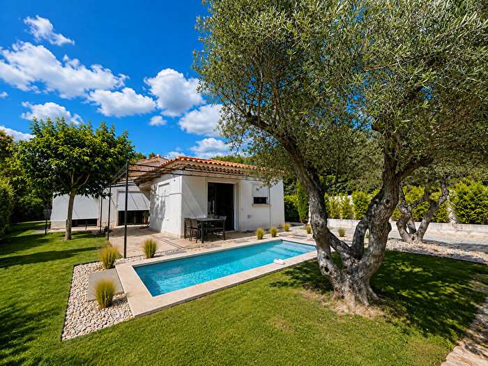 Aix-en-Provence, Luynes : Maison 4 pièces à louer