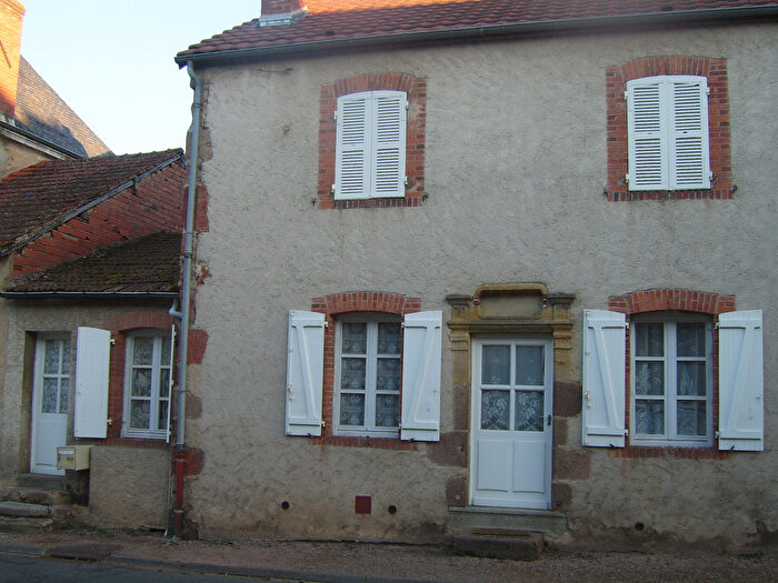 Maison à louer - Le Breuil - 5 pièces - 2 chambres