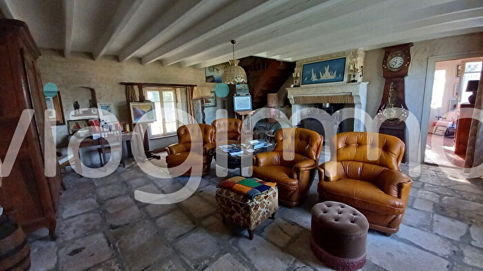 Maison à vendre - Damvix - 7 pièces - 4 chambres