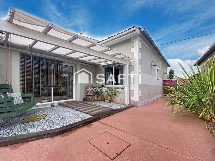 Maison à vendre - La Teste-de-Buch, Centre-ville - 5 pièces - 2 chambres