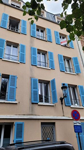 Appartement 4 pièces à louer - Centre Ville-Vieux Puteaux