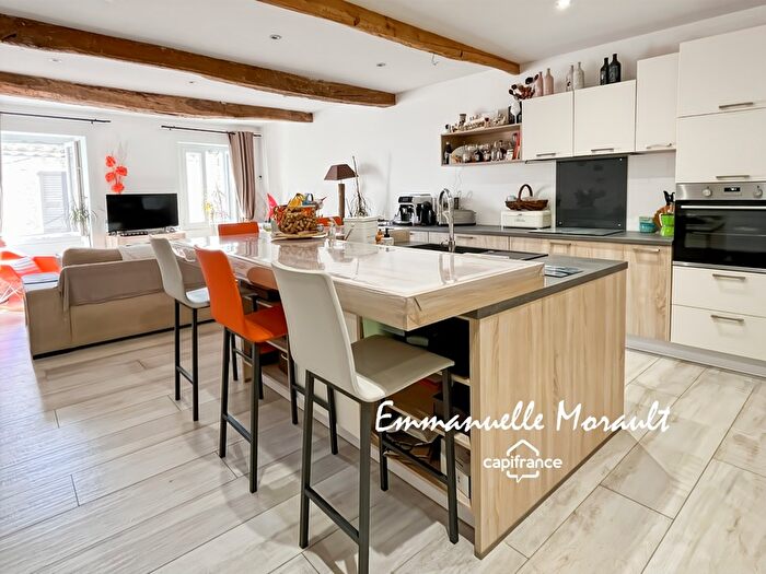 Appartement 3 pièces à Bagnols-en-Forêt, à vendre