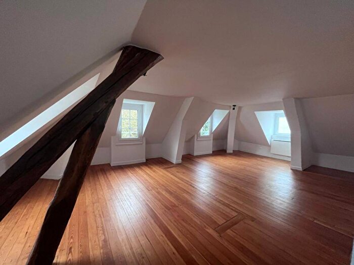 Appartement à louer - Saint Lazare-Veneurs, Compiègne - 4 pièces - 3 chambres