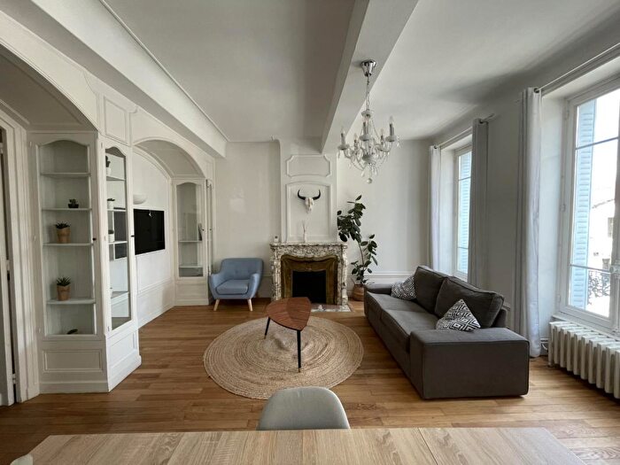 Le Coteau - Appartement 3 pièces à louer